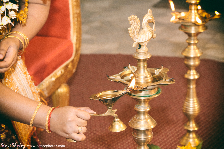 YogesWaran & Shangari Sivabalan Engagament » SensePhotoz