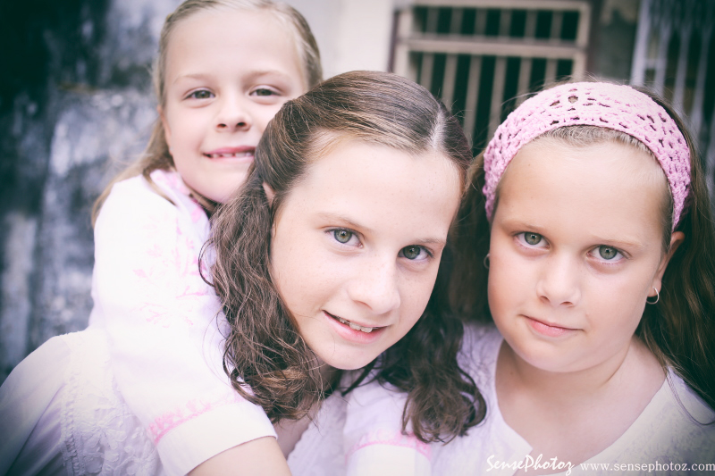 Allison Smith Family Street Portrait » SensePhotoz